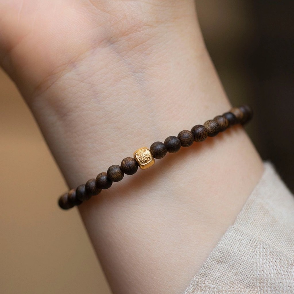 ใหม่สไตล์จีนธรรมชาติ Qinan สร้อยข้อมือไม้กฤษณา Wenwan ผู้ชายผู้หญิง ...