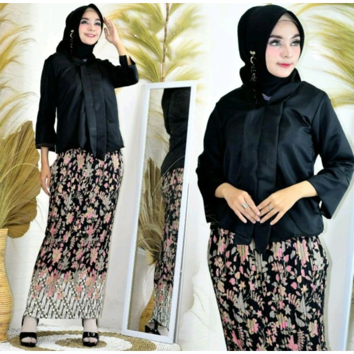 Plain Floy Kebaya ชุด Kartini Kebaya Baloteli วัสดุ Floy Kebaya จบ ...