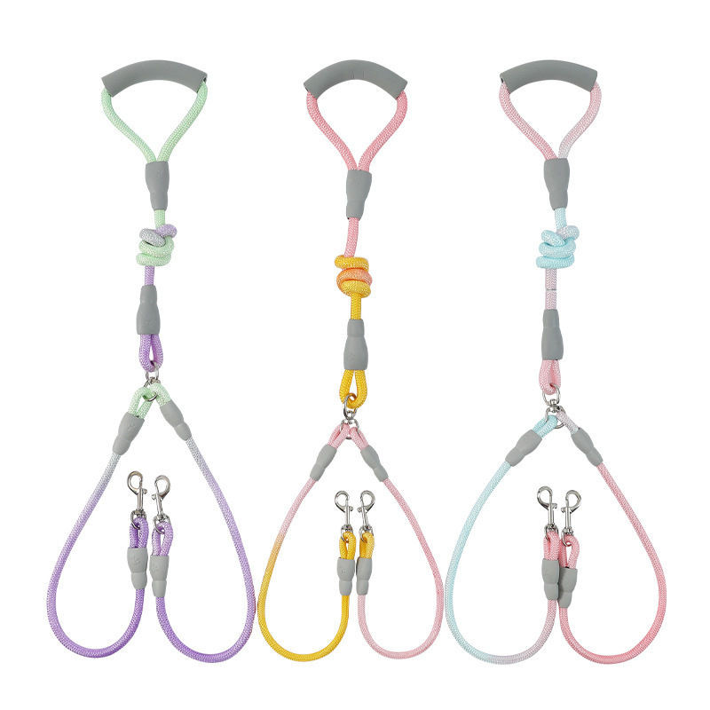 宠物双头遛一拖二牵引绳防缠绕渐变狗链子牵引绳二合一牵引绳Pet dual head walking, one dragging, two ...