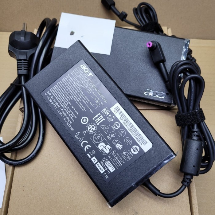 ACER NITRO LAPTOP CHARGER ADAPTER 5 (19V-7.1A) 5.5*1.7mm 135Watt Slim | Shopee Thailand