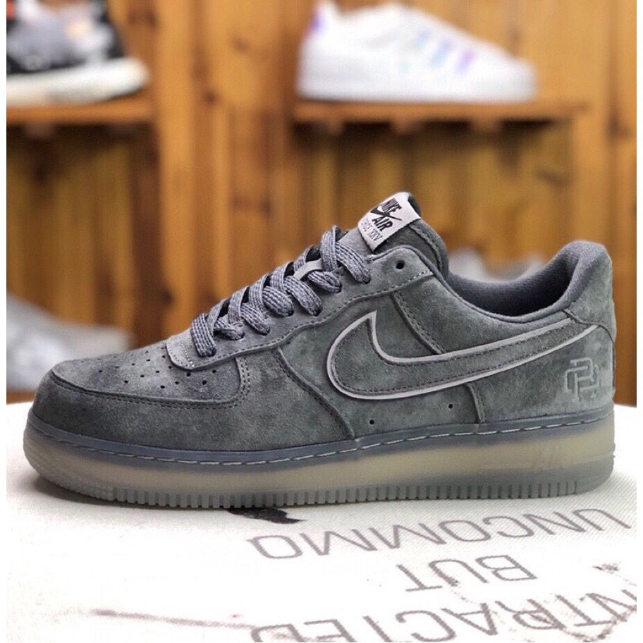 Nike Air Force 1 07 LV8 AF1 หนังกลับสีเทา 3M สะท้อนแสงผู้ชายผู้หญิง ...