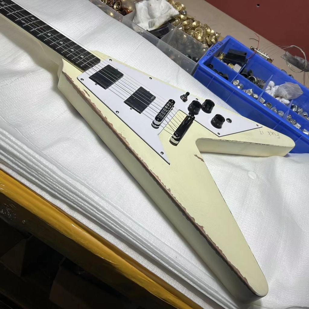 Relic Aged Gibson Flying-V กีตาร์ไฟฟ้าสีเหลืองกีตาร์มืออาชีพ | Shopee ...