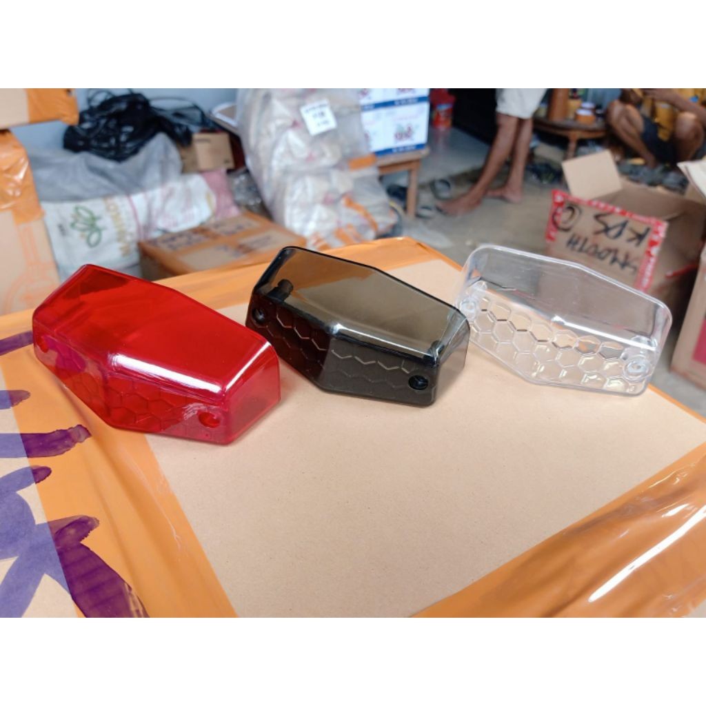 MERAH โคมไฟหยุดหลัง Mica CB 100 CB 125 BSA สีเพชร ควัน ขาว แดง | Shopee ...