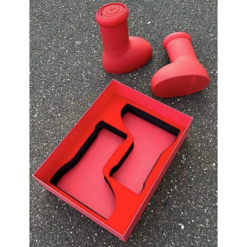 MSCHF R Atongmu Co-Branded Big Red Boots ผู้ชายผู้หญิงสไตล์เดียวกัน ...