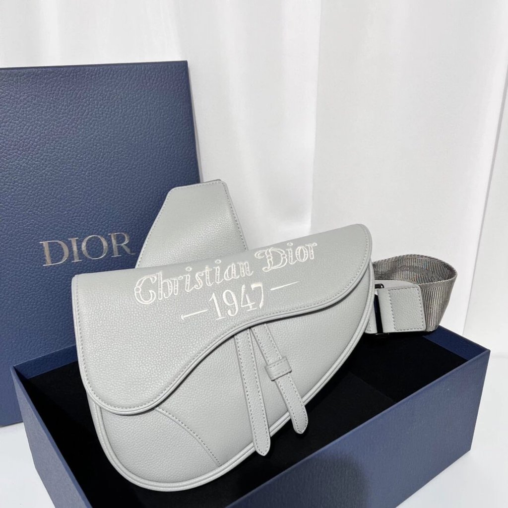 DIOR [Perfect Fusion Classic และ Fashion] Limited Edition ปัก ...