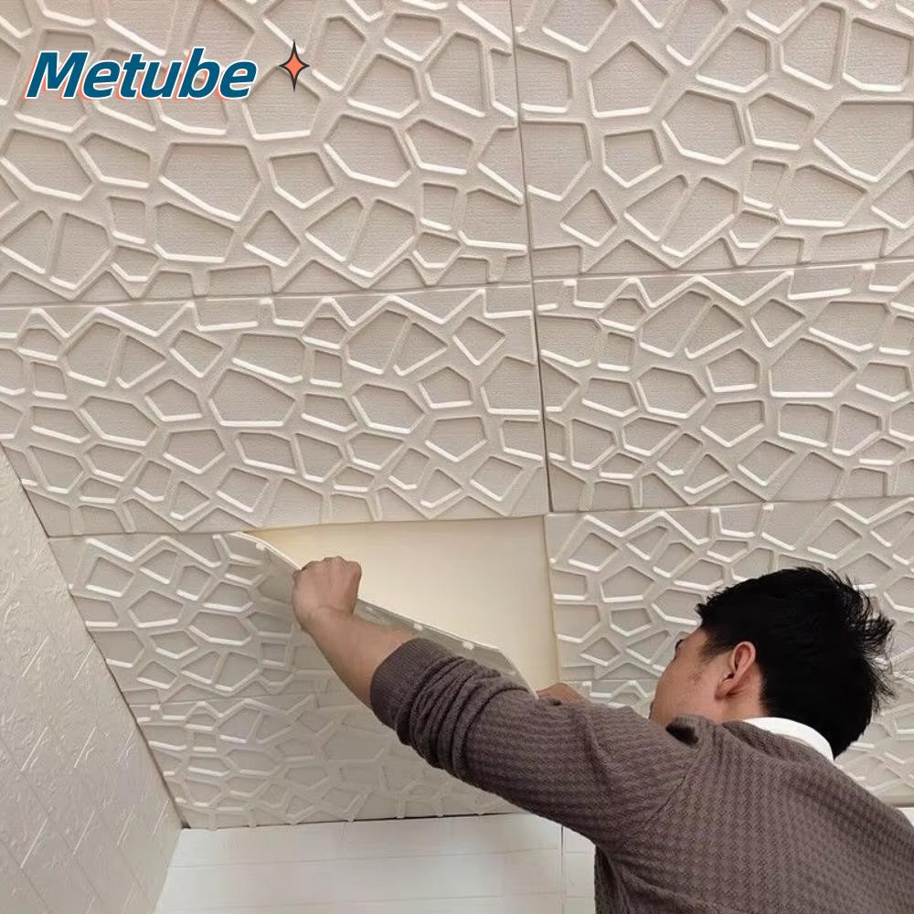 METUBE สติ๊กเกอร์ติดฝ้าเพดานชนแล้วไม่แตก กันน้ำ ขนาด 35x35 ซม. พื้นหลัง ...