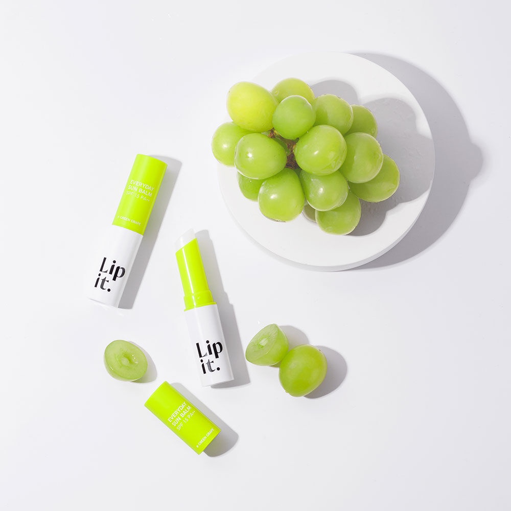 Lip It Everyday Sun Balm SPF15 PA++ 3g #Green Grape. | Shopee Thailand