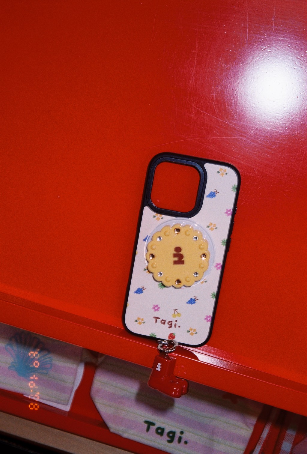 Tagi. Imagine Biscuit Rotating Magnetic Phone Bracket Grip ขาตั้ง ...