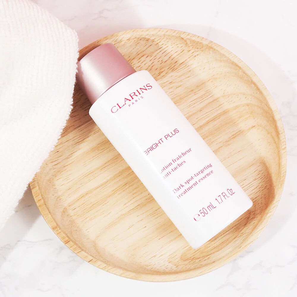 Clarins Bright Plus Treatment Essence 50ml. | Shopee Thailand