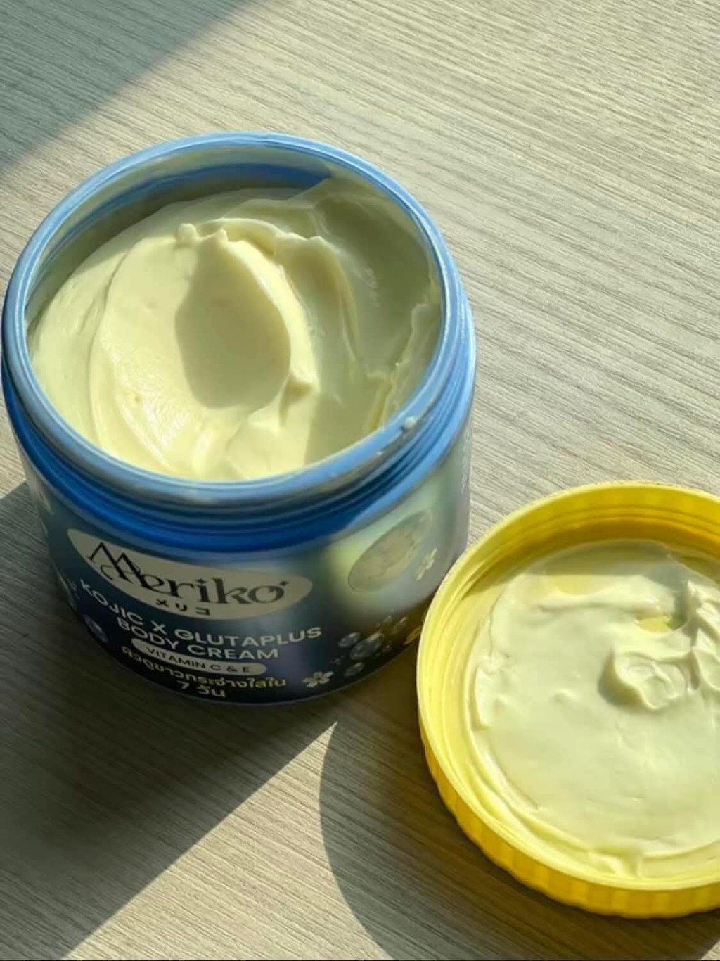 ครีมเมริโกะ Meriko Goji & Gluta Plus Body Cream ผลิตภัณฑ์บำรุงผิวกาย ...