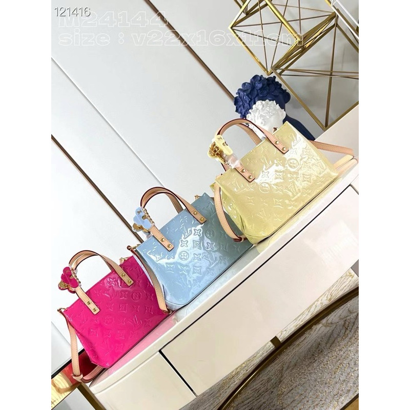 LV VIP(เทพ) SIZE 22CM อุปกรณ์ : ถุงผ้า + ถุงกระดาษ + ใบเสร็จ + การ์ด +กล่อง | Shopee Thailand