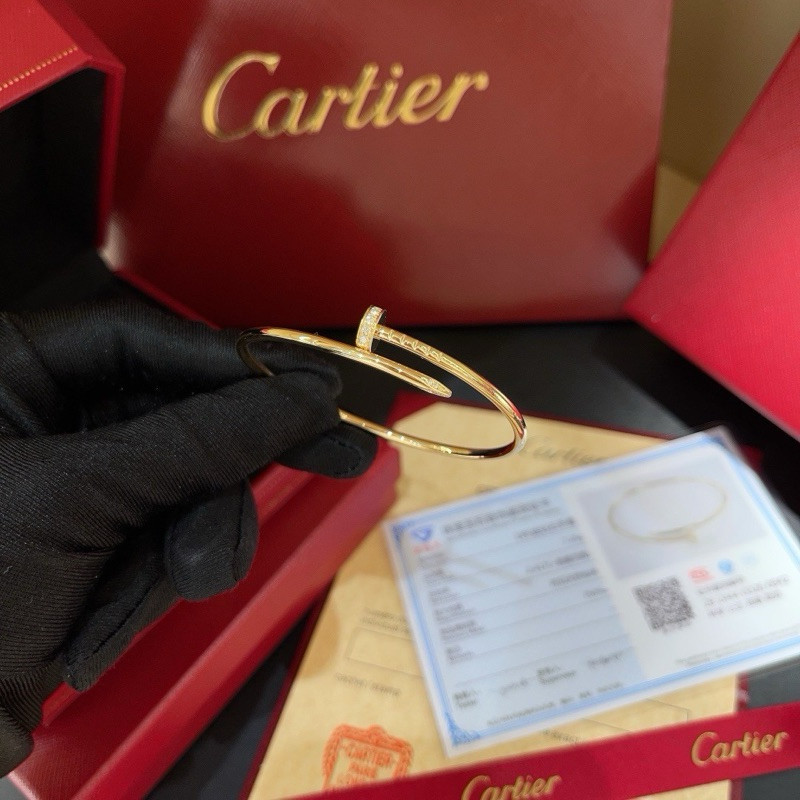 กำไล Cartier VIP(เทพ) Full box set แบบบาง เหมือนแท้มาก | Shopee Thailand