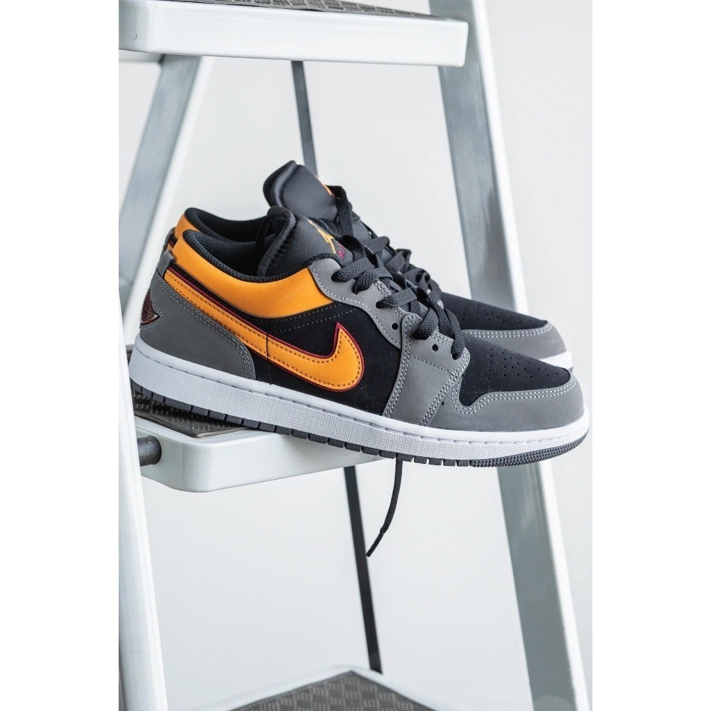 UA ผ้าใบลำลอง Air Jordan 1 Low Black Vivid Orange Lowcut Rubber Shoes ...