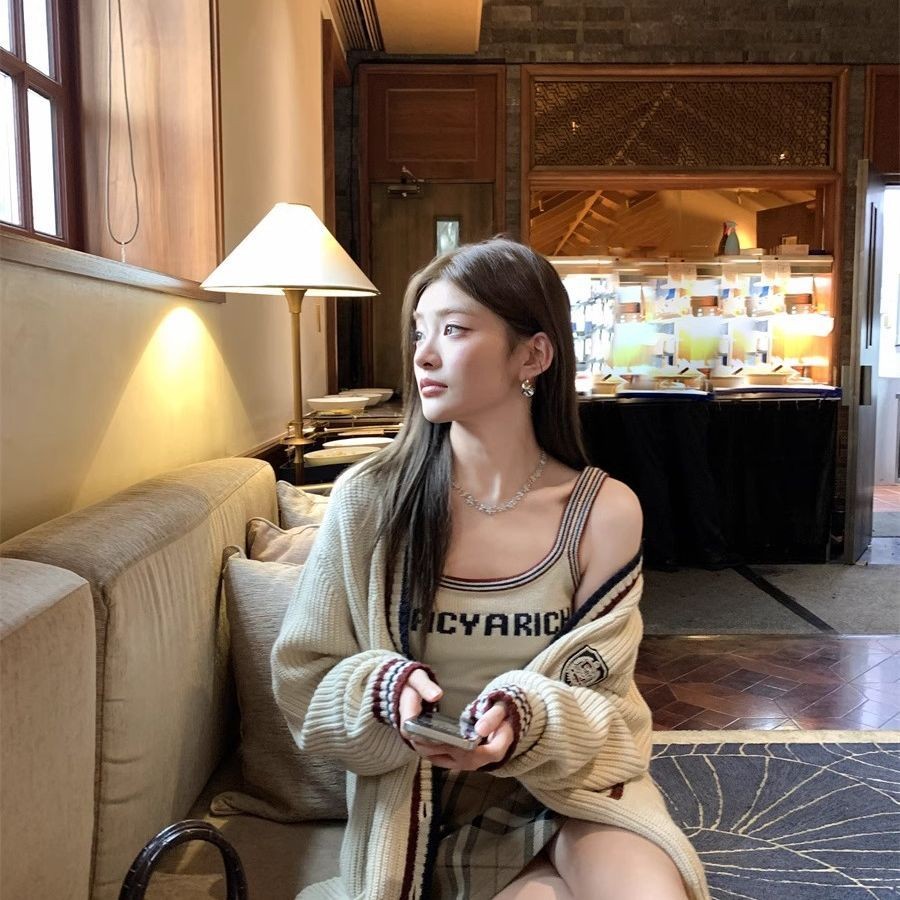 เวอร์ชั่นเกาหลีของแผนก MiU สไตล์วิทยาลัย Qianjin Xiaoxiang 2025 ฤดูใบไม้ผลิและฤดูใบไม้ร่วงใหม่ ...