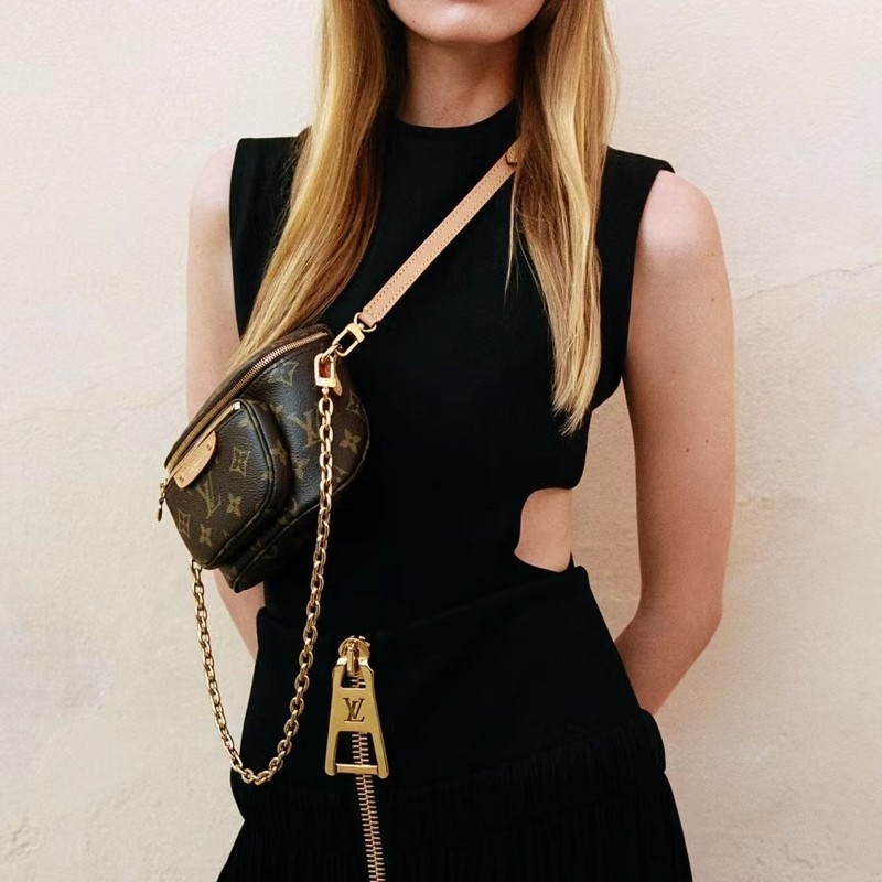 กระเป๋าคาดเอว Bumbao ขนาดเล็ก สามารถถือเป็นกระเป๋าใต้วงแขนได้ พร้อมโซ่สีทอง | Shopee Thailand
