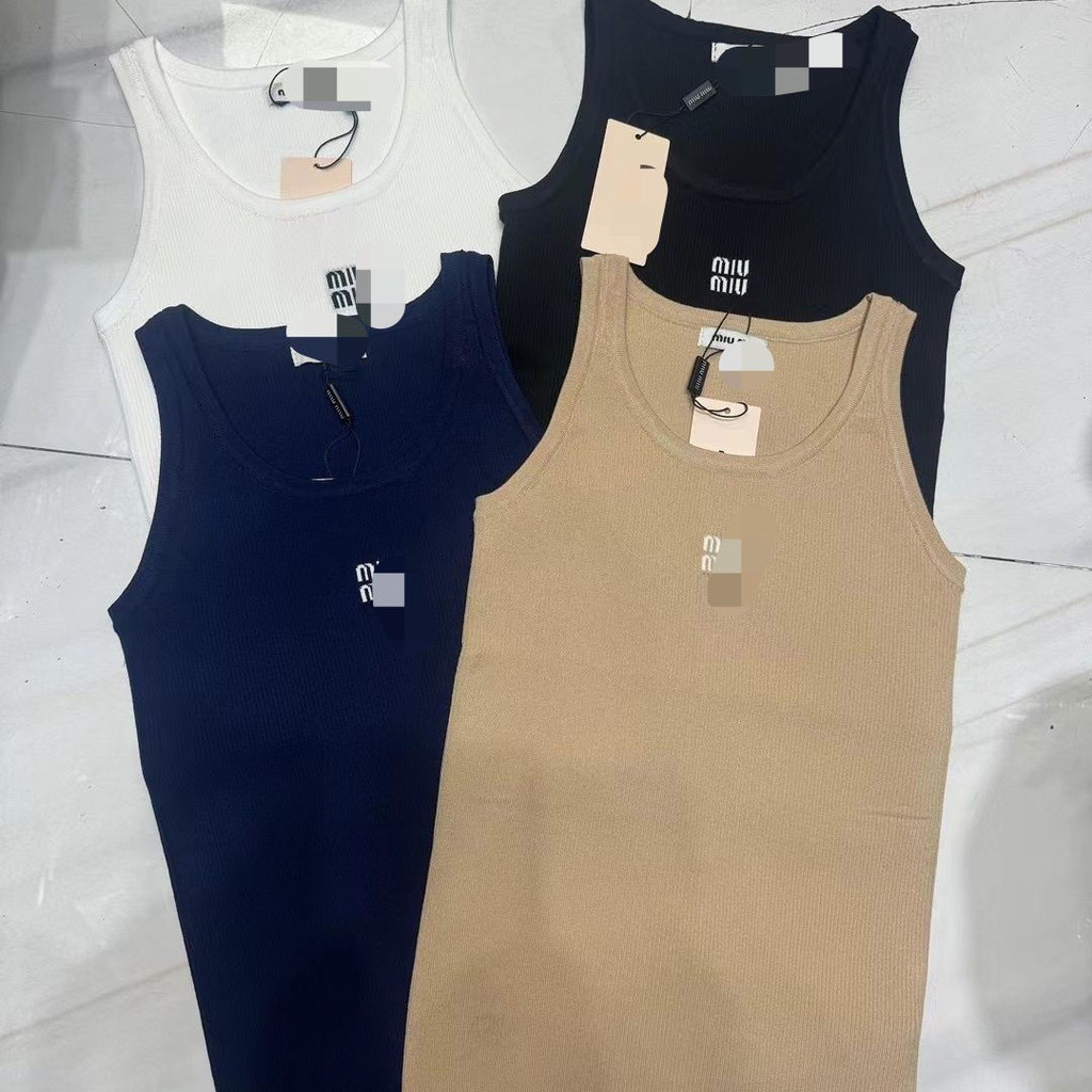 Loewe 2024 ฤดูร ้ อนใหม ่ สามมิติโลโก ้ ตัวอักษร Camisole ผู ้ หญิงแขน ...