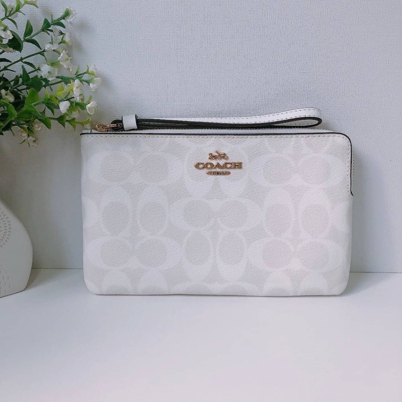 คล้องมือ 1L ลายซีสีขาว COACH 6648 F58695 LARGE WRISTLET IN SIGNATURE ...