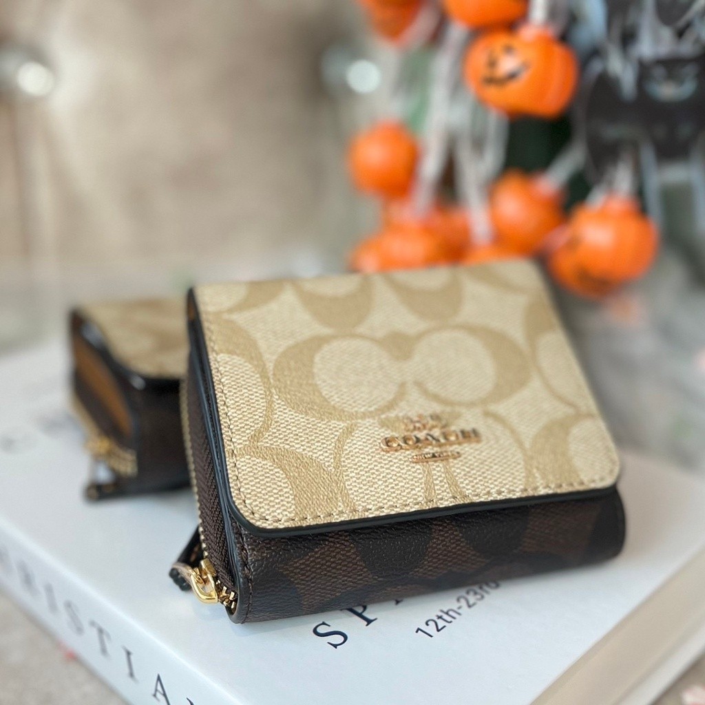 ♞,♘,♙แท้ พร้อมส่งกระเป๋าสตางค์ COACH C7331 Small Trifold Wallet In ...