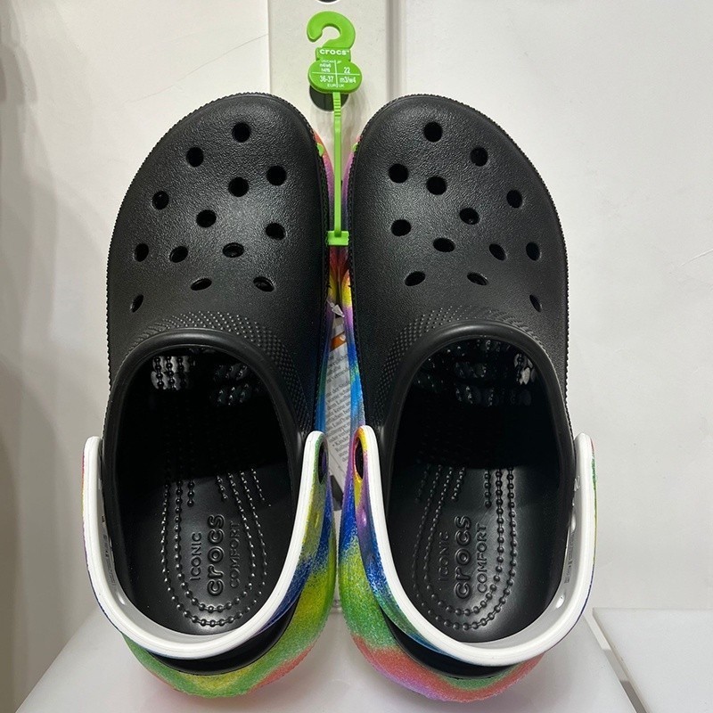 ♞,♘,♙รองเท้า croc แท้ 100% croc Crush Spray Dye Clog พื้นหนา สีรุ้ง ...