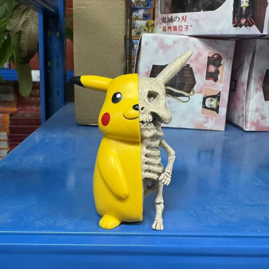 Pokemon Pikachu Half Skeleton Pvc รูปตกแต่งโต๊ะ | Shopee Thailand