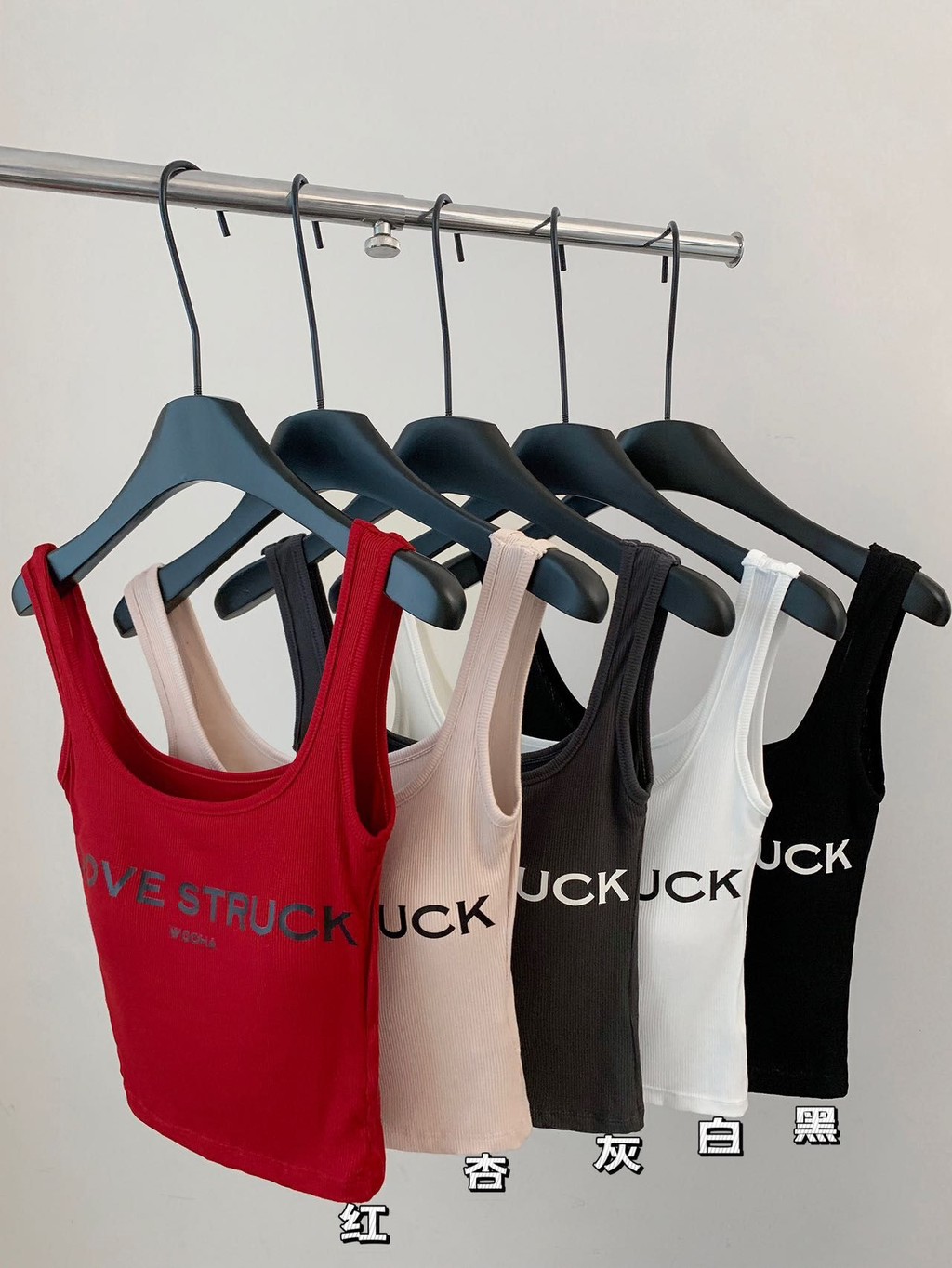 เสื้อแฟชันฤดูร้อน สไตล์เปิดท้อง เซ็กซี่ มีแผ่นรองหน้าอกและสายสะพายหลัง ...