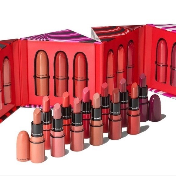 ฟิกเกอร์ ของแท้ 100% USA MAC THE ULTIMATE TRICK MINI LIPSTICK X 12 ...