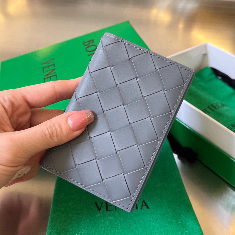 Pre order ราคา3000 Bottega Veneta บอทเทกา เวเนตา 592619 กระเป๋าบัตร ...