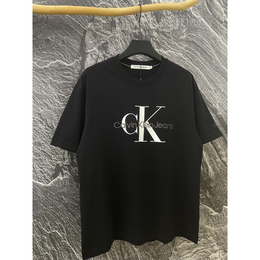 24ss 24ss ใหม ่ หรูหรา CK ปักเสื ้ อผู ้ ชายและผู ้ หญิงกีฬา Street เสื ้ อกันหนาวเสื ้ อยืดกลาง ...