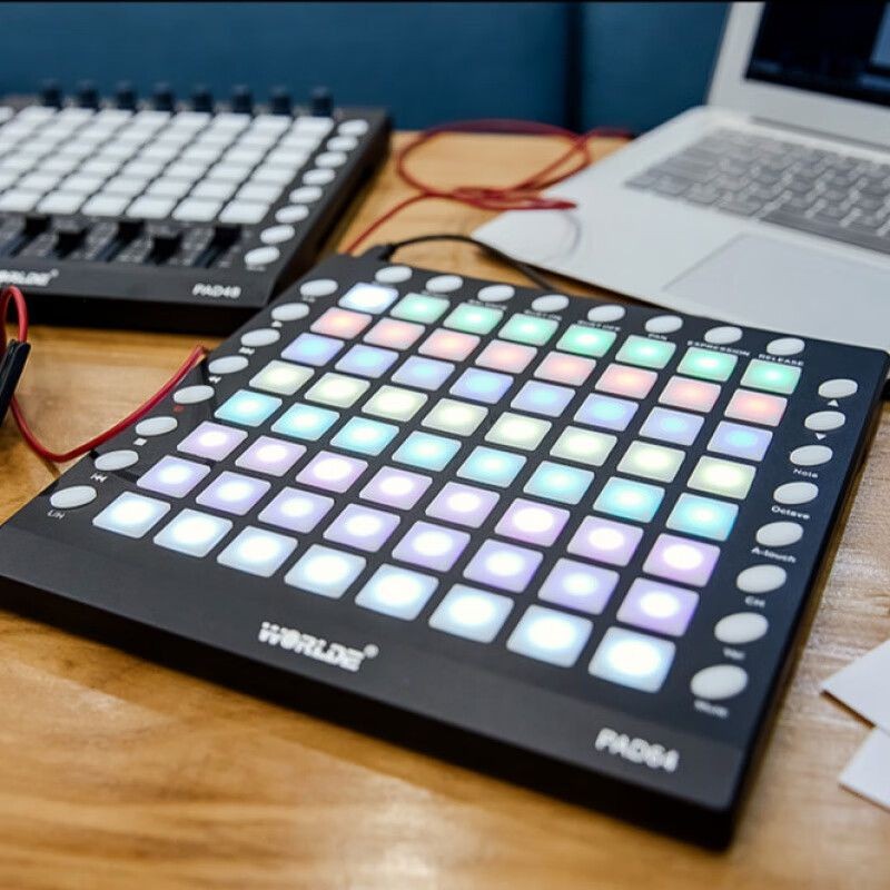 WORLDE แผ่น Launchpad MIDI Arranger คีย์บอร์ด DJ Music Controller อิเล็กทรอนิกส์เพลงแสง ...