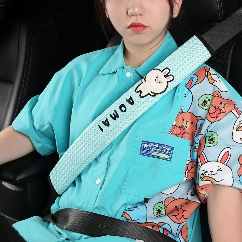 ผ้าคลุมเข็มขัดนิรภัยรถยนต์อเนกประสงค์แบบปรับได้สบายใช้ได้กับ Yaris 2 ...