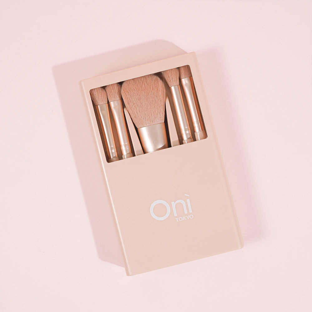Oni Makeup Brush Set With Mirror 5pcs โอนิ เซทแปรงแต่งหน้า 5 ชิ้น มี ...