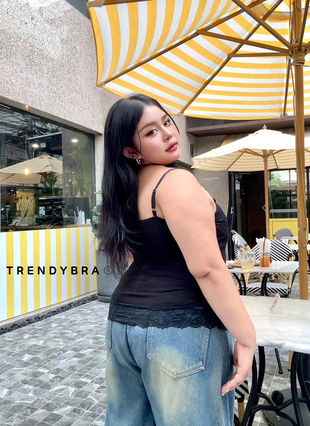 พร้อมส่ง พลัสไซส์ So zap เสื้อลูกไม้ไฮโซ สายเดี่ยวสเปนเดกซ์ตัดต่อลูกไม้ รุ่นนี้งานพรางหุ่นใส่ ...