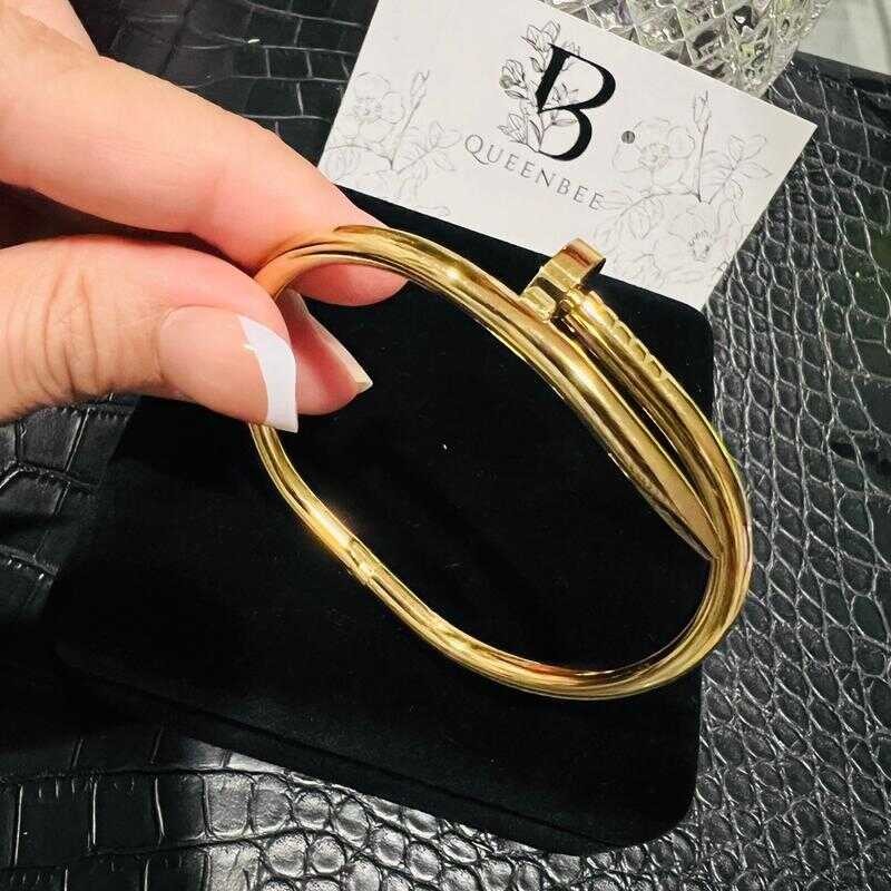 กำไลข้อมือ ดีไซน์รูปตะปู งานสแตนเลส รหัส g6-669g5,5-5-959 | Shopee Thailand