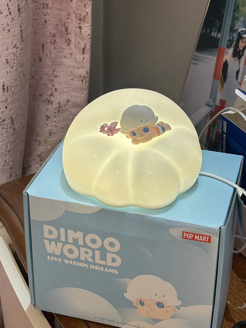Dimoo Cloud โคมไฟเซรามิคน่ารัก Dimoo Cloud Figurine Ambtus Night โคมไฟ ...