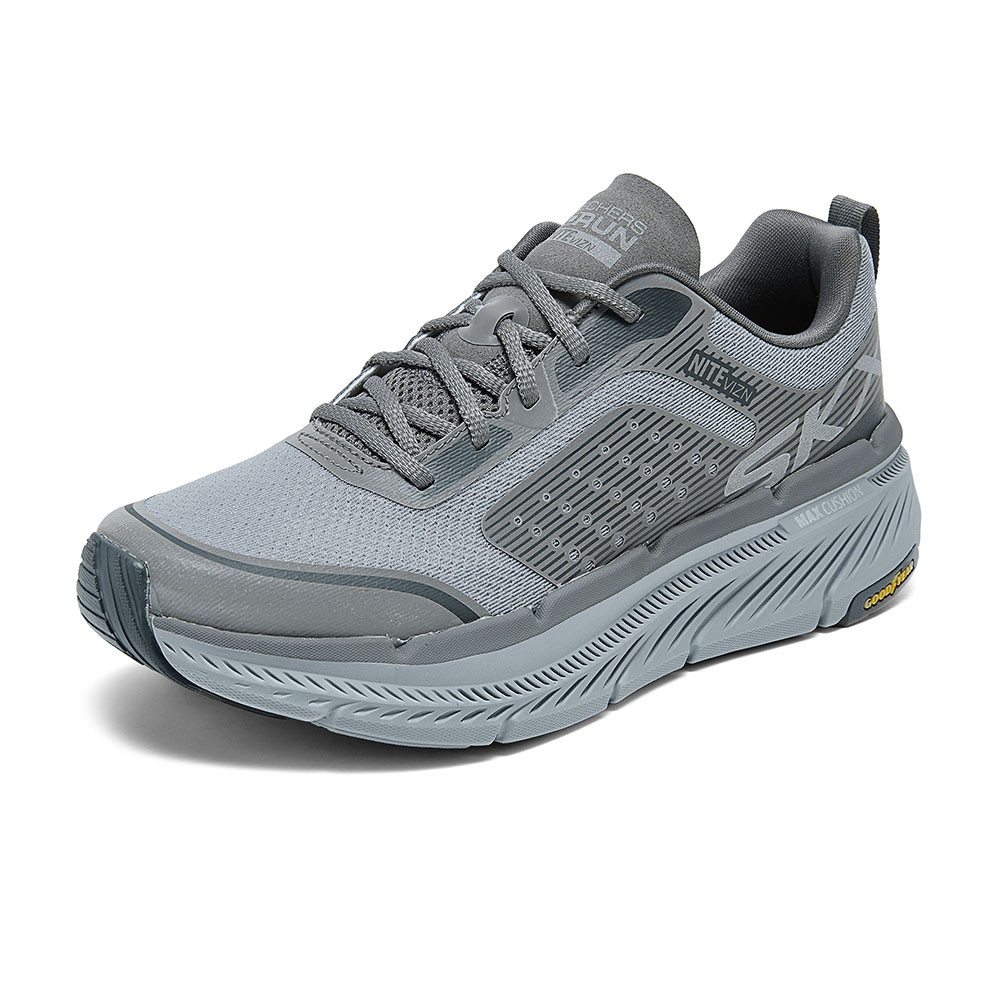 Skechers สเก็ตเชอร์ส รองเท้า ผู้ชาย GOrun Max Cushioning Premier 2.0 ...
