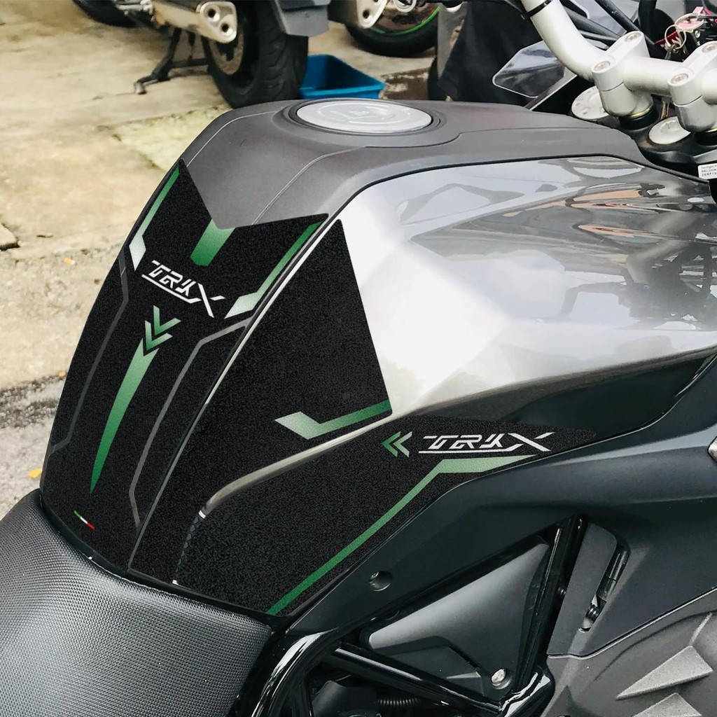 เหมาะสําหรับ Benelli TRK502 552X รถจักรยานยนต์การใช้ถังสติกเกอร์ป้องกัน ...