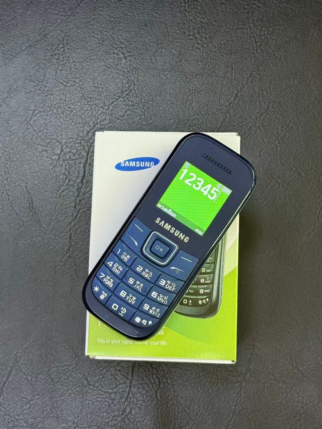 SAMSUNG HERO GT-E 1200Y มือถือปุ่มกด ราคาแพงกว่าใช้ดีกว่า | Shopee Thailand