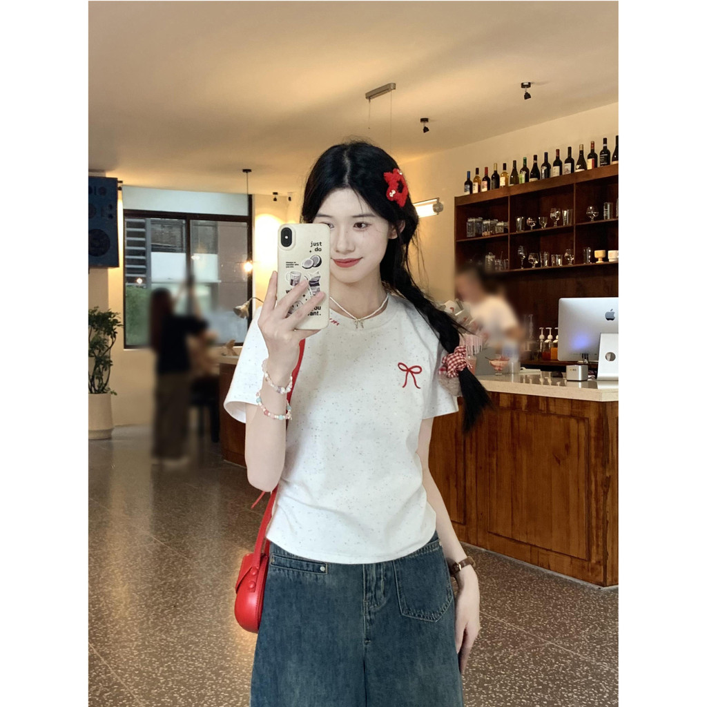 เสื้อยืดแขนสั้นสีขาวสำหรับฤดูร้อน สไตล์เกาหลี มีลายปักจีบ | Shopee Thailand