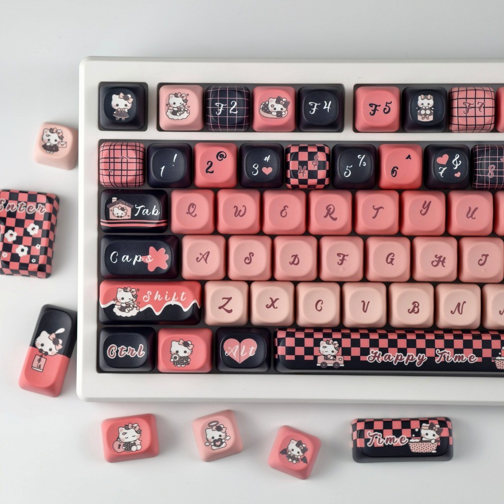 สีชมพูและสีดํา Hello Kitty Keycap 130 คีย์ PBT MOA โปรไฟล์ห้าด้าน Dye ...