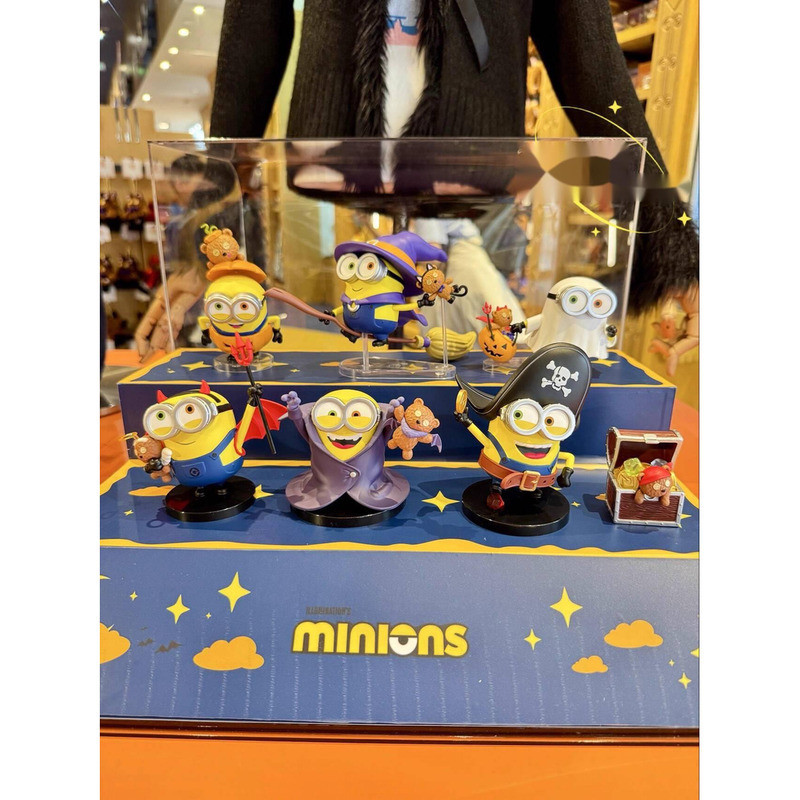 {ของเล่นสดใส} Universal Studios Little Yellow Man Halloween Bob Pirate ...