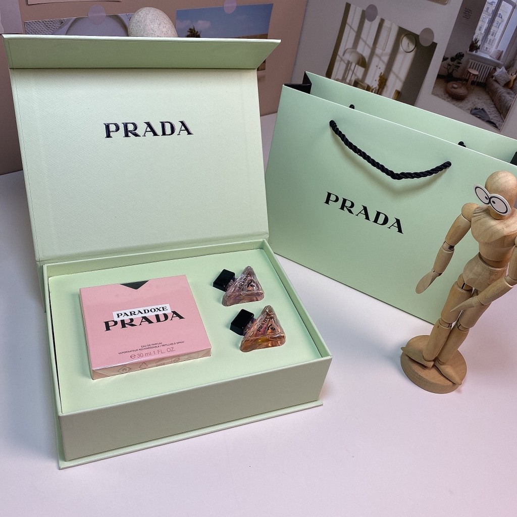 สินค้ามาใหม่/65 Prada I Ben Mo Megment Contrast Sense Three Piece Set ...