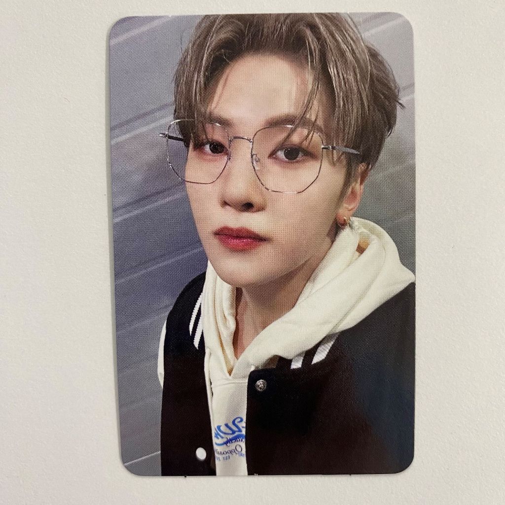 [OFFICIAL] ZEROBASEONE ZB1 2nd Mini MELTING POINT MAKESTAR Photobook ...