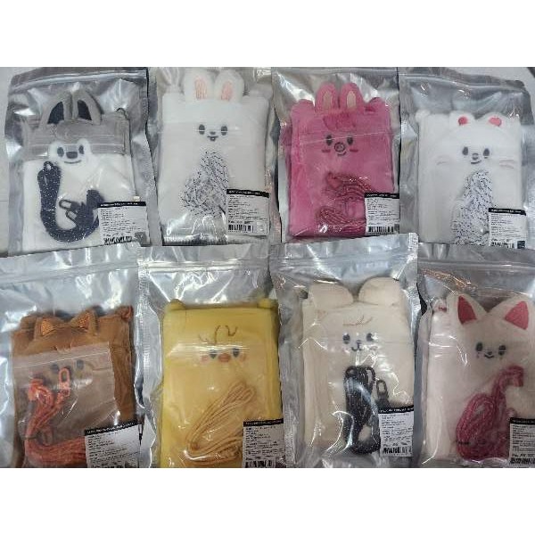 On HAND) Stray Kids 4TH FANMEETING Stray Kids x SKZOO POP-UP MAGIC ...