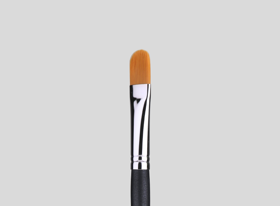 [Courcelles] แปรงคอนซีลเลอร์ No.10 + ฟองน้ําน้ํา 2 ชิ้น | Shopee Thailand