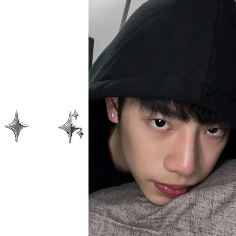 Four Point Star Stud ต่างหู Vintage Hipster สไตล์ไม่สมมาตร Minimalist ...