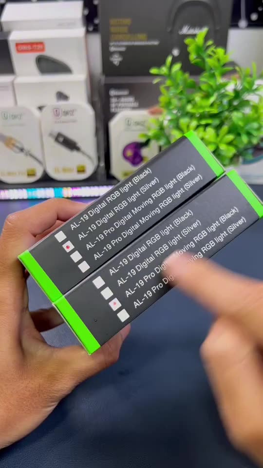 EAKER พัดลมระบายความร้อนโทรศัพท์ เย็นจนเป็นน้ำแข็ง ช่วยยืดอายุการใช้งานของแบตโทรศัพท์ เกมเมอร์ ...