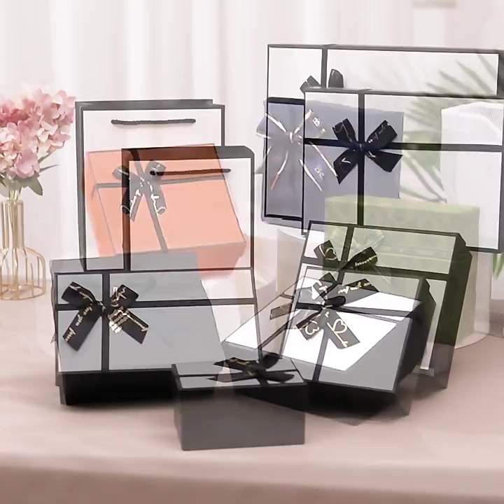 [B08][พร้อมส่ง1-2วัน] กล่องของขวัญ + ถุง กล่องสำเร็จรูป ทรง ...