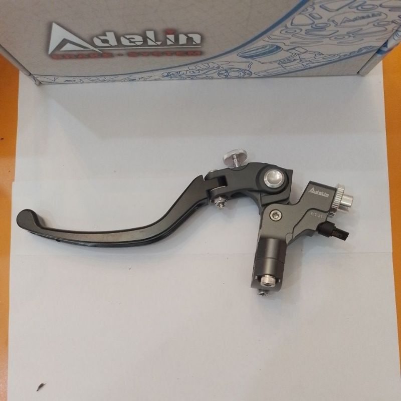 มือครัชสายปะกับ(Adelin)ทรงอิตาลี (AX07) สีเทา รหัส034497 | Shopee Thailand