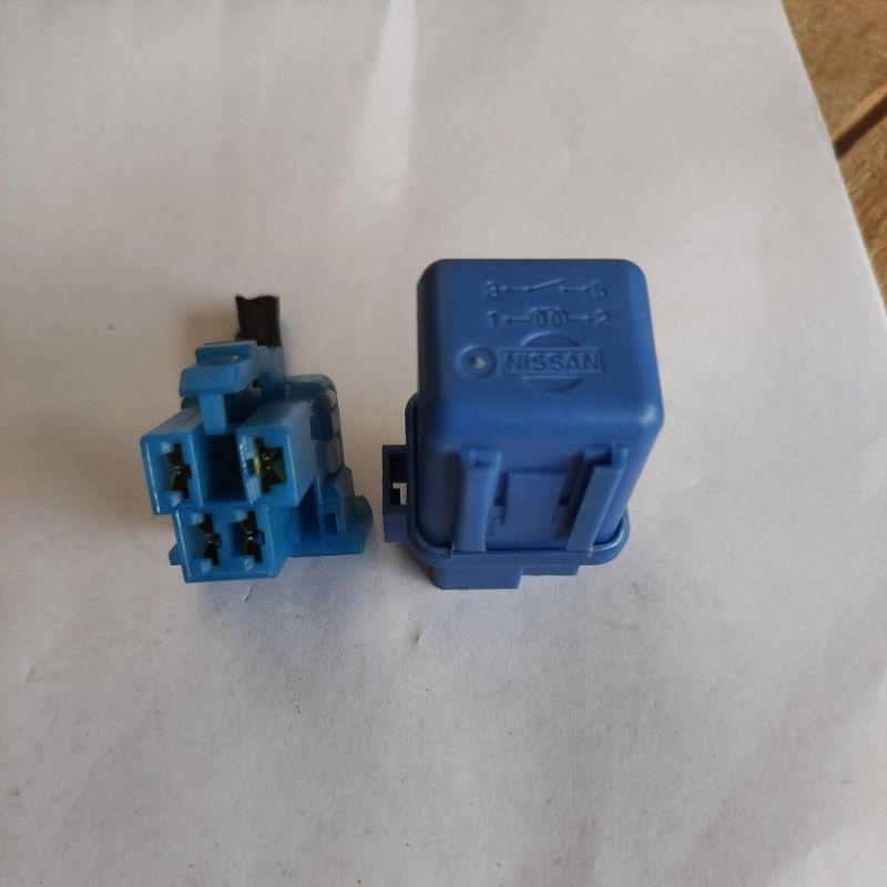 รีเรย์ relay nissan 4 ขาพร้อมปลั๊ก b13 b14 | Shopee Thailand