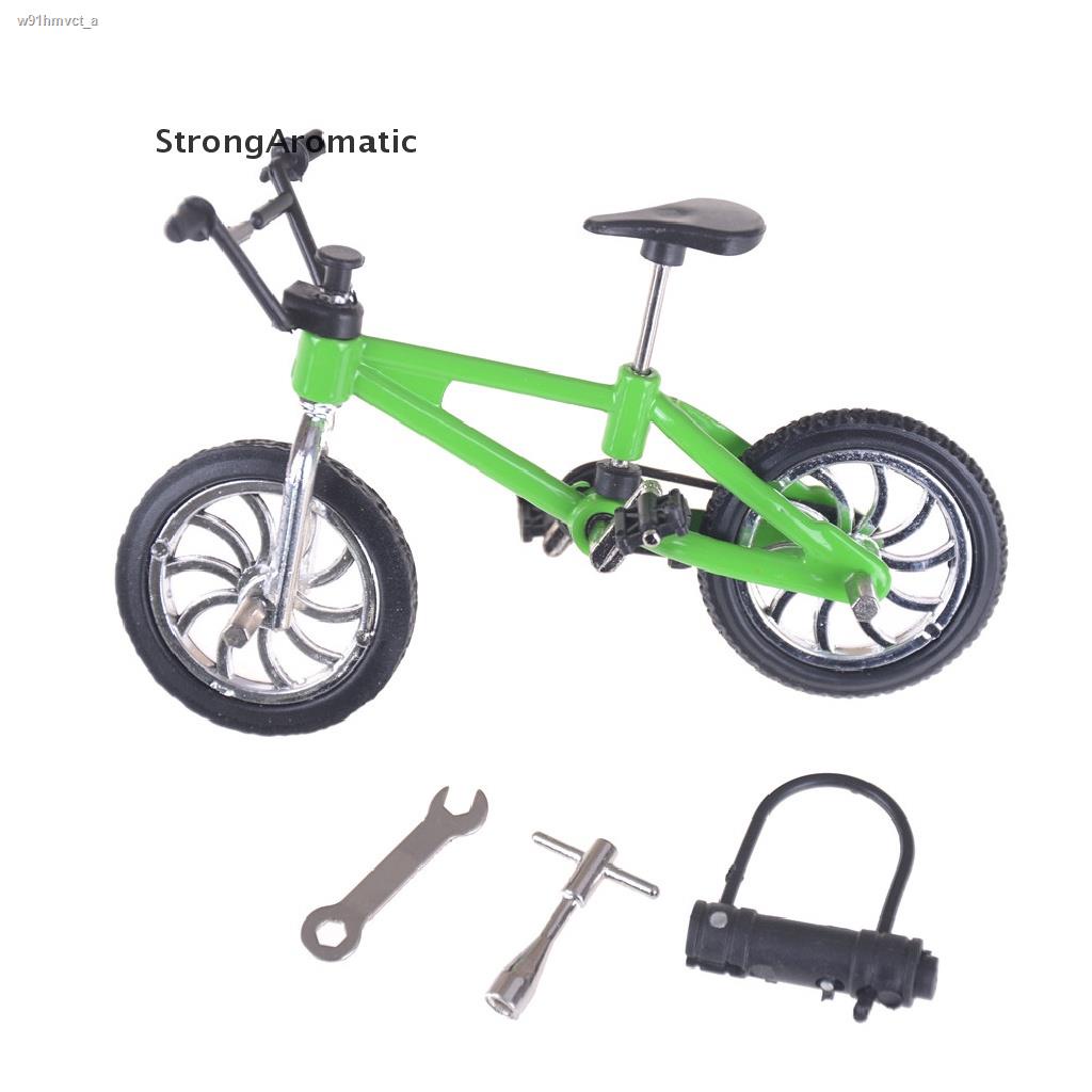 STRO Mini Finger BMX Bicycle Flick Trix Finger Bikes Toys Novelty Gag ...